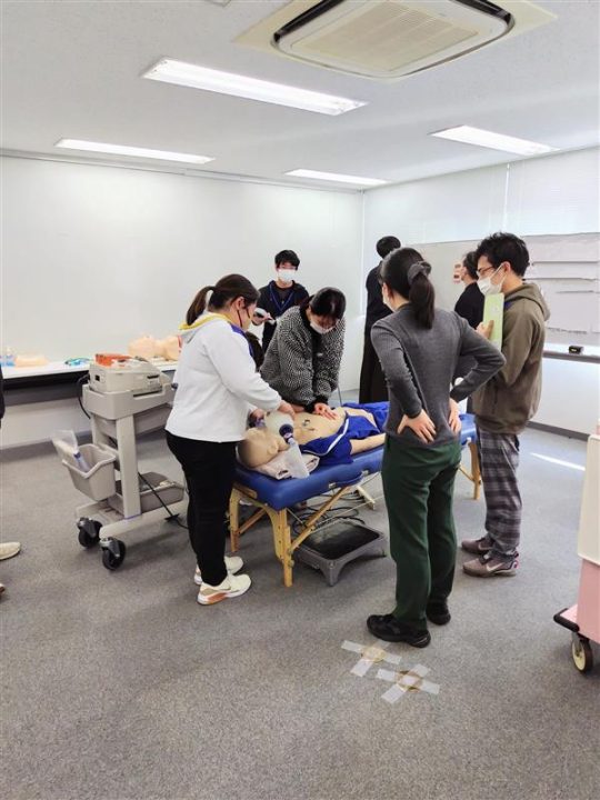 12/26（木）ICLS講習会@浦安 | 実践的な医療技術習得の場を提供するJADECOMシミュレーションセンター